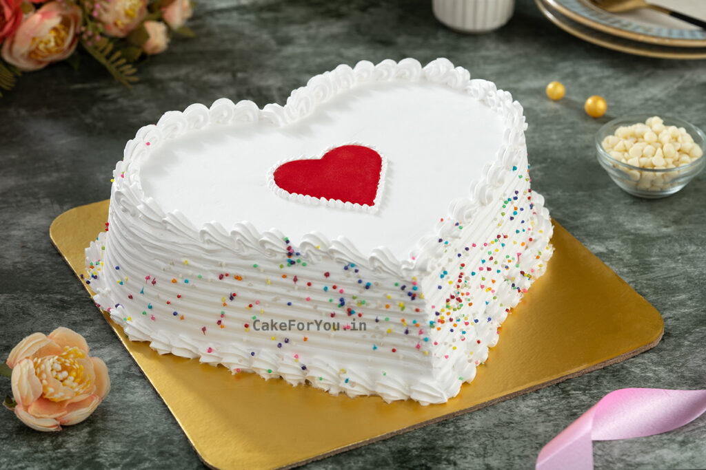 Vanilla Heart Shape Cake - Cake for you
